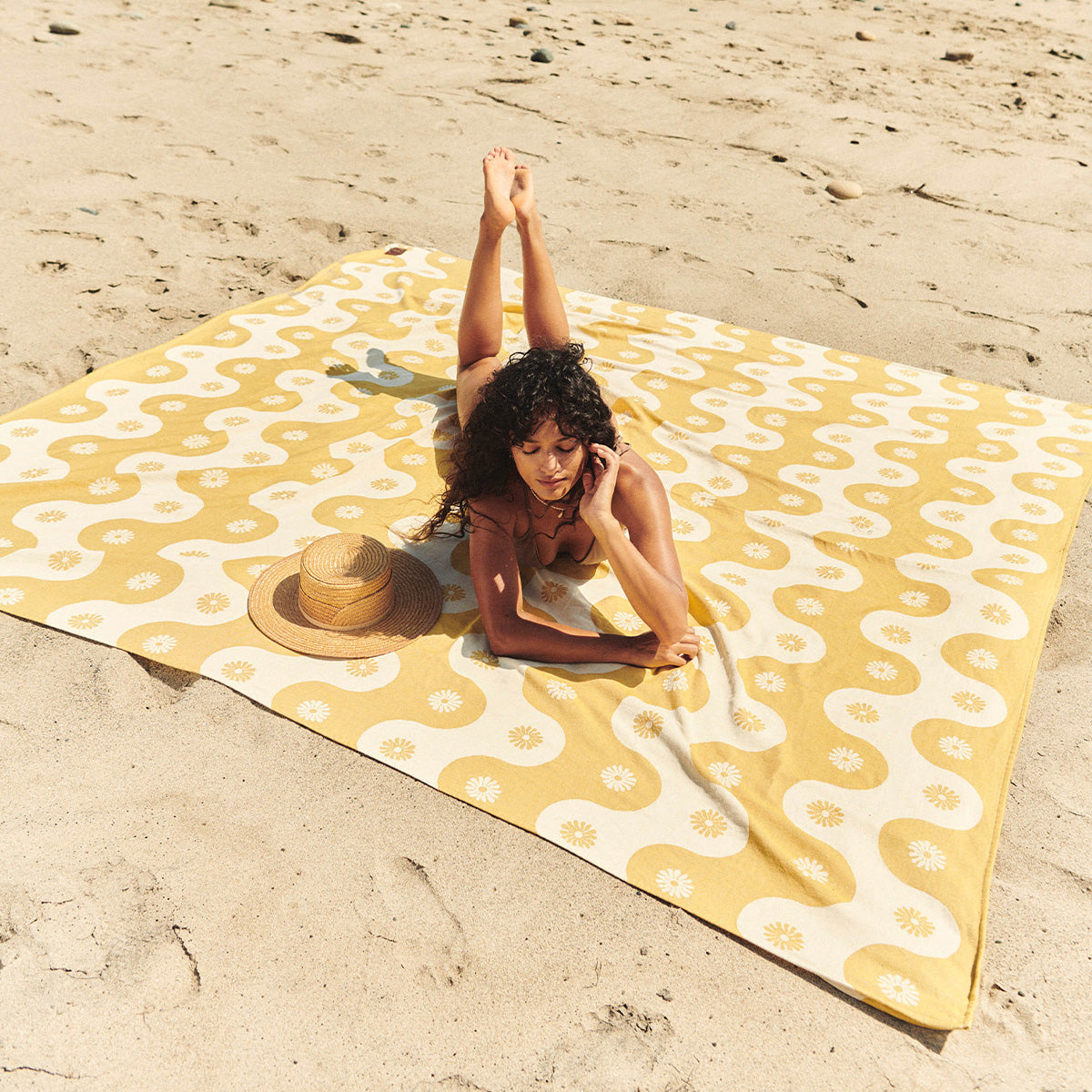 Botanical Waves Oversized Beach Blanket – Slowtide