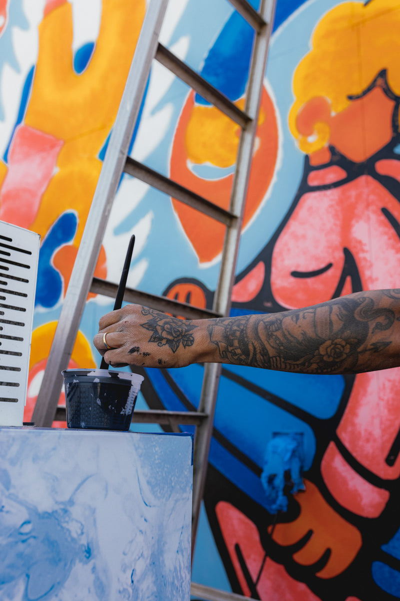 Giving Tuesday: Un Mar de Colores x DJ Javier – Slowtide